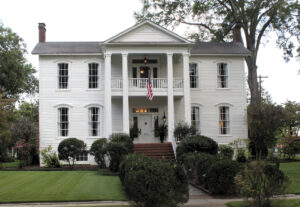 Shadowlawn – Decatur Christmas Tour